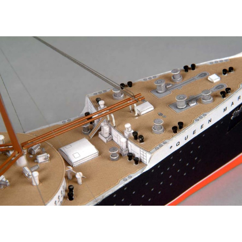 Brytyjski supertransatlantyk QUEEN MARY (JSC 064)